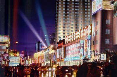 Bustling Nightlife in Changsha |外国人网| eChinacities.com